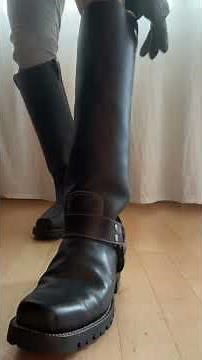 Putting my tall embossy harness boots!