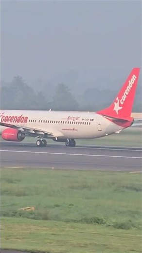 SPICE JET BOEING 737-800 TAKEOFF FROM CHENNAI AIRPORT