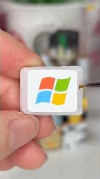 Painting a WINDOWS logo keycap for my keyboard! 🌈