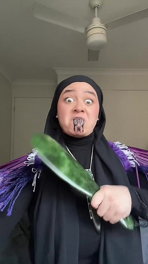 w the best pukana too 👀🤣 #maori #muslim #nz #aotearoa #trend #trending #tereo #newzealand #modest #foryou #pukana #women