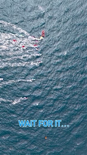 California Windsurf Cup on Instagram: "Windsurf-Crash at the tour stop in Pelzerhaken💥 📹: @laurin_ressel #californiawindsurfcup #windsurfing #partnerdersurfer #fail #pelzerhaken @volkswagen_nutzfahrzeuge @california_welt @koenigpilsener @lvmversicherung"