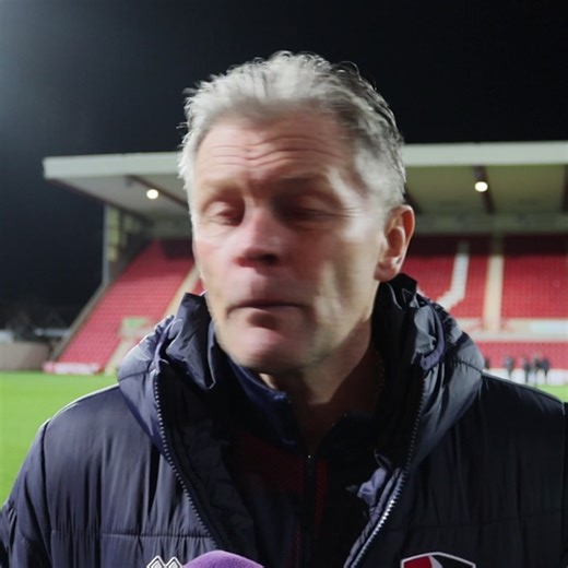 "I thought we were excellent tonight." 🗣️ The gaffer spoke to the local press after a big win in Wiltshire this evening! 🔗 https://www.ctfc.com/news/2025/december/09/hear-from-steve-cotterill-after-away-win-at-swindon-town/ #ctfc♦️ | Cheltenham Town FC