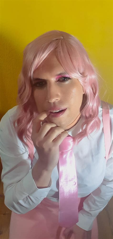 Pink Sissy Princess 07 By Sissy Becky Cage On Deviantart