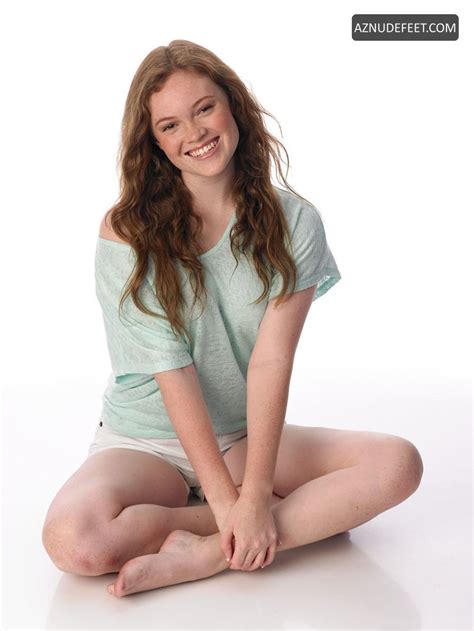 KELLY MCCART Feet AZNudeFeet