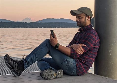 about arun raj medium