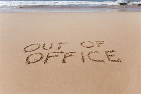 10 Creative Out Of Office Replies For Your Next Vacation Vacation