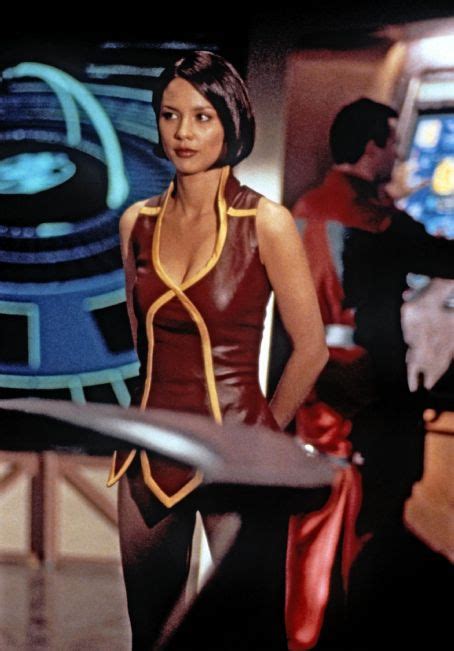 Lexa Doig As Andromeda Ascendant In Andromeda Famousfix