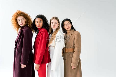 金发美女和红发美女与白人美籍非洲高清图片下载 正版图片503172489 摄图网