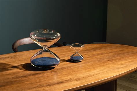 De Bethune Fills Marc Newsons Hourglass With Blued Steel Sjx Watches