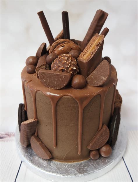 Chocolate Drip Cake Chocolate Drip Cake Cake By Layla A Cakesdecor Ever Wanted To Make