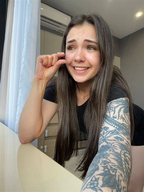 Say Yes If You Are Below 7 Inches Mommy Have Naughty Humiliation To Give Rfemdomsph