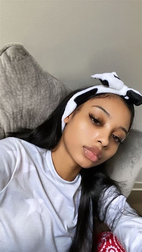 Shes A Dime Piece Pin Kjvougee ‘ 🤍 In 2021 Pretty Face Baddie Hairstyles Pretty Black Girls
