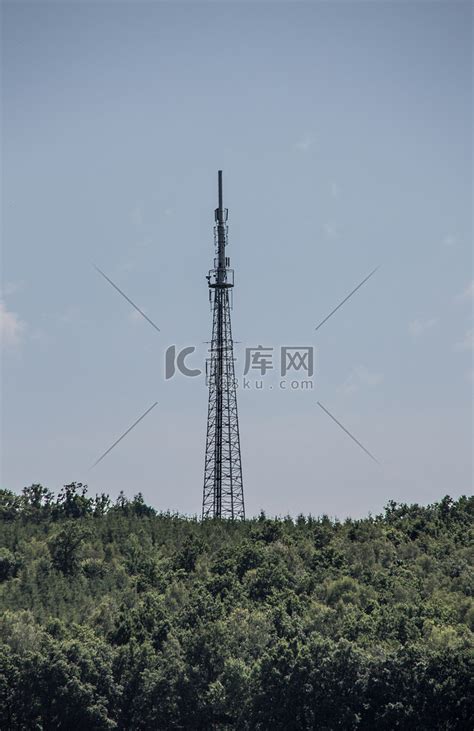 诺因基兴移动无线电发射塔高清摄影大图 千库网