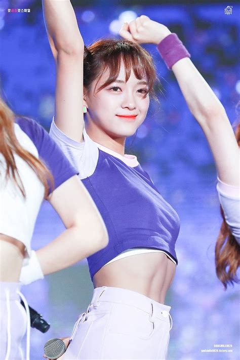 Here Are 20 Female K Pop Idols Showing Off Their Incredible Abs In Crop Tops Koreaboo
