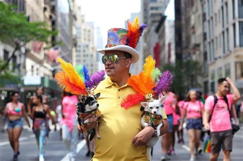 Lgbt Pride Month 2018 What To Know About Its History Events Parades Abc News