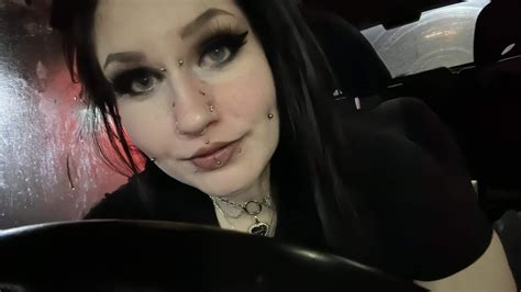 I Took A Lot Of Peoples Advice And Got High Nostrils I Love Themmmm Rlegitpiercing