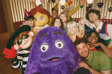 What Is The Grimace Shake Meme The Us Sun