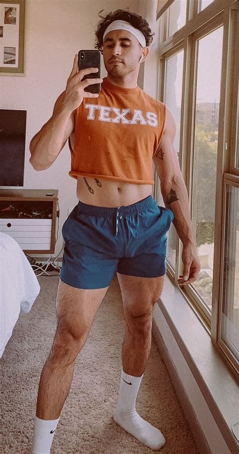 Pin By Gabriel Fiorillo On Minha Moda Masculina Gay Outfit Men Crop Top Crop Top Men