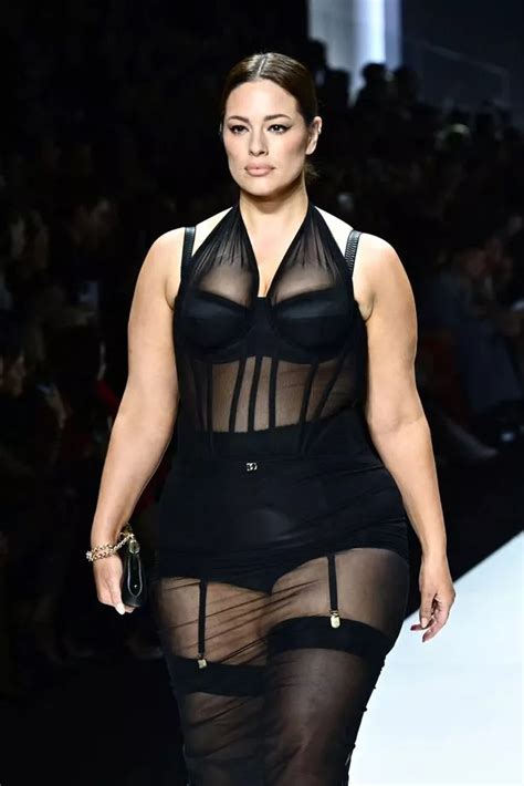 Worlds Sexiest Woman Ashley Graham Wows As She Pours Curves Into Skimpy Lingerie Daily Star