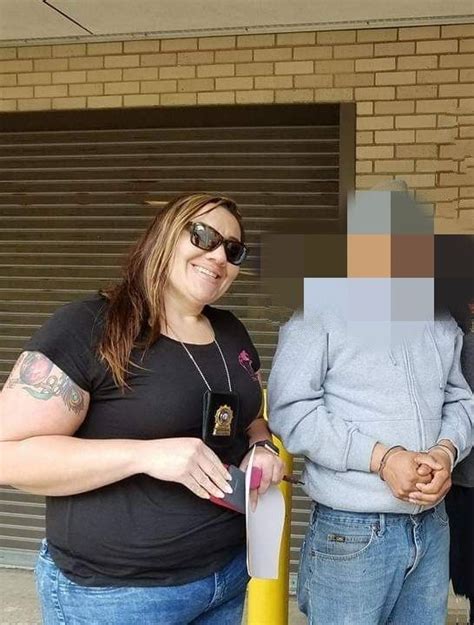 Pin By Female Cop World On Handcuffed And Escorted Army Women Curvy Women Fashion Police Women