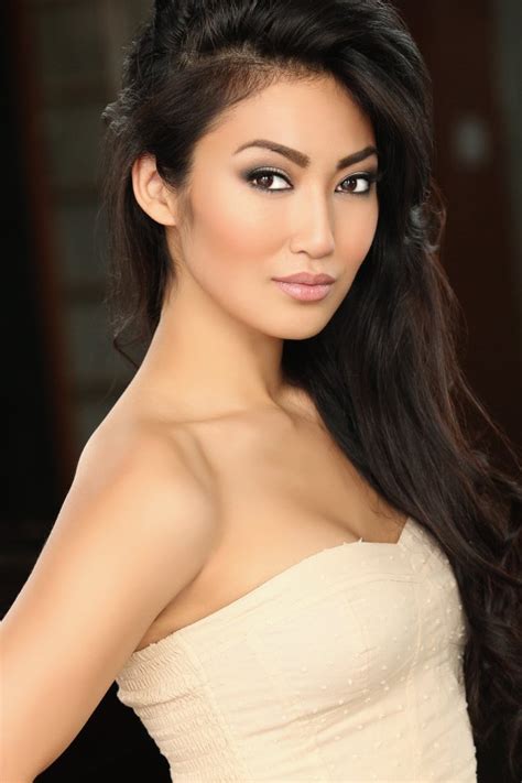 Poze Chasty Ballesteros Actor Poza 8 Din 8 Cinemagiaro