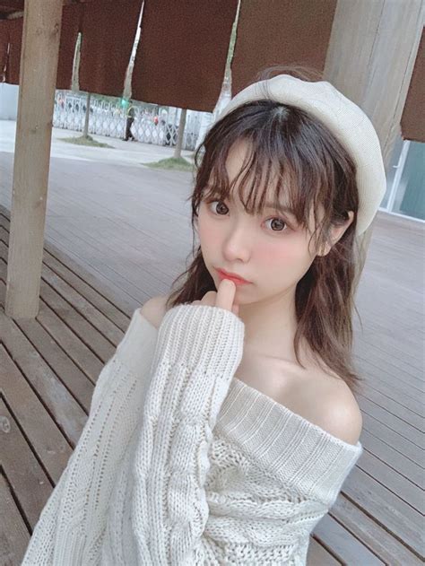 Liyuu On X Cute Korean Girl Cute Girls Cute Asian Girls