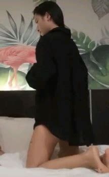 熟女妈妈 我干不动了 宝贝你上来吧 我要射了 射吧 小伙穿情趣丝袜操大奶阿姨 鲍鱼肥美 老公在旁拍摄 第1集 在线观看 山妹影院