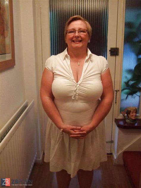 Nice Grannies Plumper Pictures Looks Glamorous Zb Porn