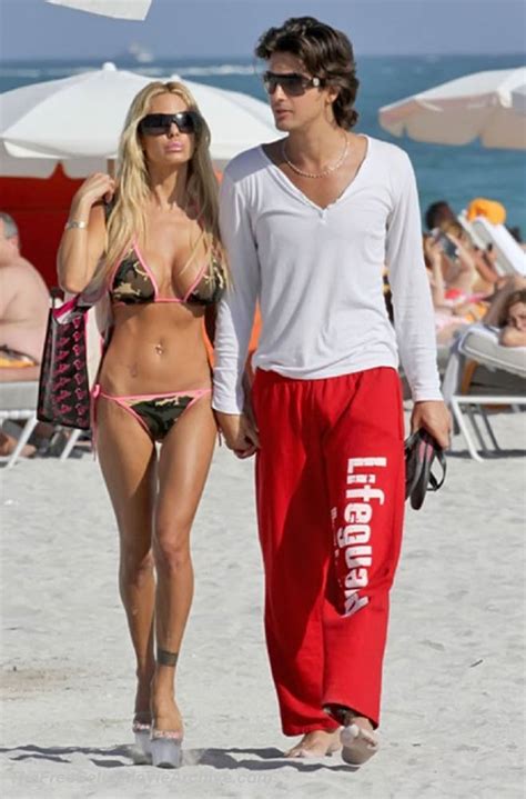 Shauna Sand Naked Telegraph