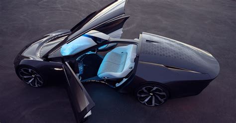 Cadillacs Innerspace Is An Autonomous Luxury Lounge On Wheels Maxim