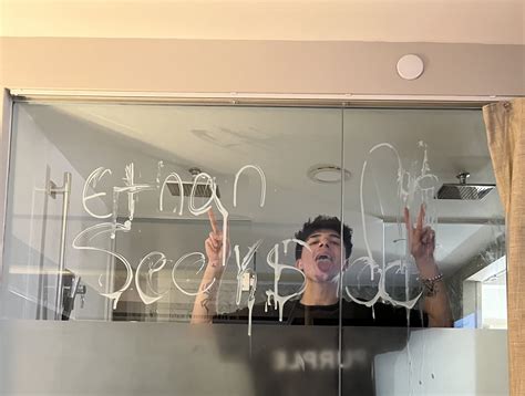 Ethan Seeks Ethanseeks Polemicgirls