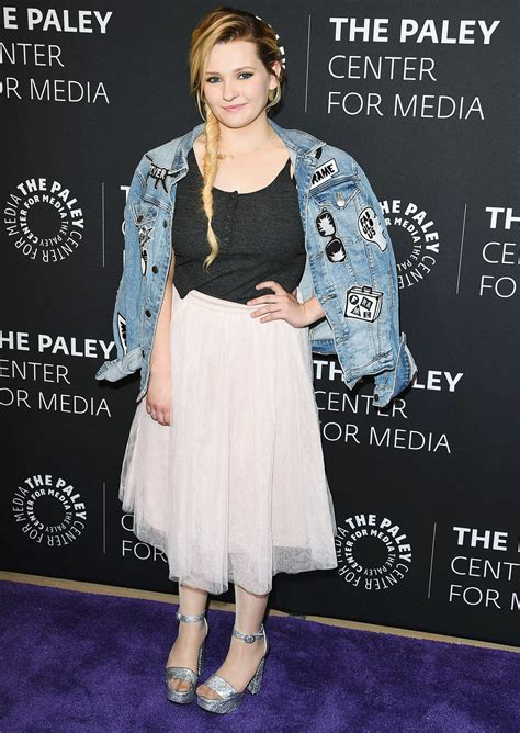 Abigail Breslin Nude And Topless Leaked Pics And Porn Video