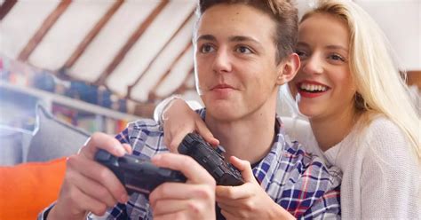 Looking For Love Youll Have More Luck With Video Games Than Online Dating Says Research