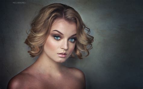 Women Model Blonde Bare Shoulders Wallpaper Coolwallpapersme