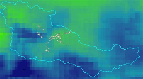 Geopandas Extract Low Resolution Raster Values Within Higher