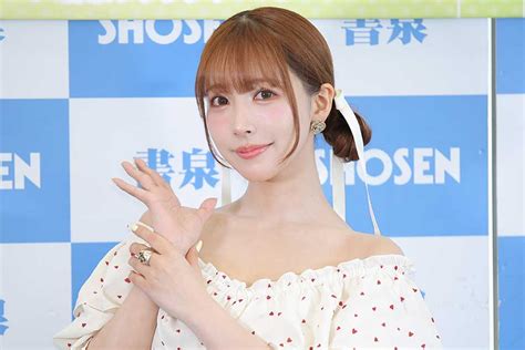 三上悠亜始球式登板で子どももいる所に批判を一蹴最善を尽くすのが私のお仕事 ENCOUNT
