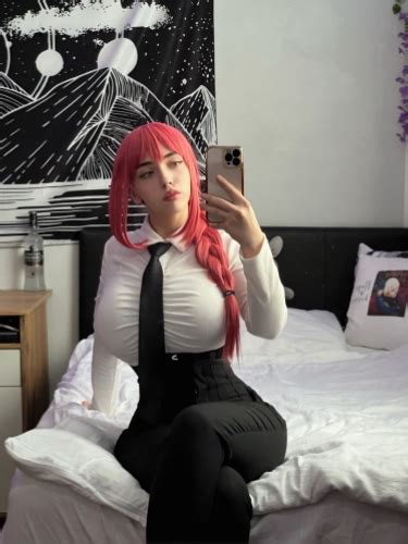 Throne Eliza Deniz Ters