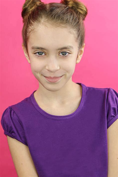 Aria Clare Nice