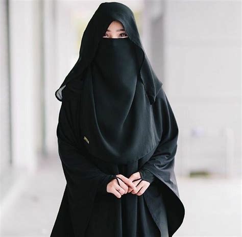 Pin By Sutrisno Bohay On Hijab Beauty Muslim Fashion Hijab Muslim Women Hijab Niqab Fashion