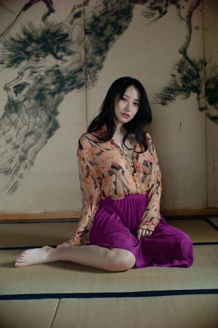 第2弾ヘアヌード写真集も話題の霊長類最強グラドル染谷有香が30歳を迎え艶かしさにいっそう磨きがかかった肉体美を週プレで大胆に披露