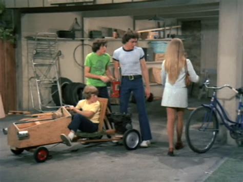 Retrospace Mini Skirt Monday 172 Brady Bunch Minis Part 2