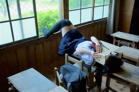 Free Download Hd Wallpaper Japanese Women Sailor Uniform Knee Highs Black Socks Skirt