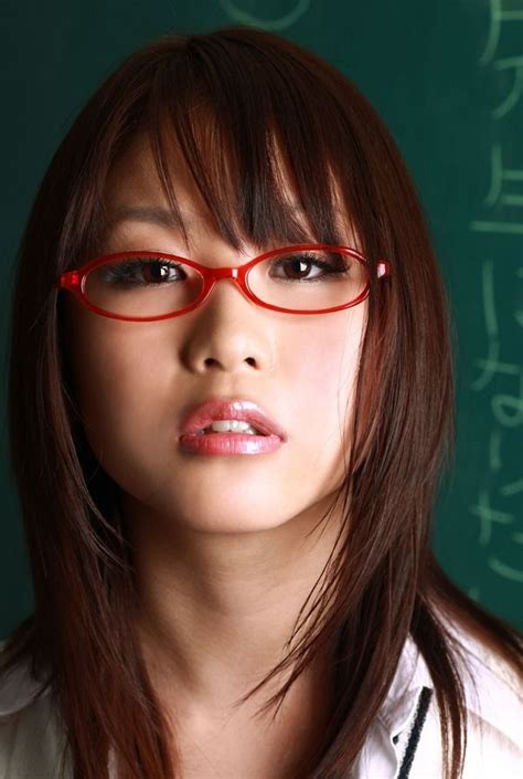 Asian Girls With Glasses Girls With Glasses Asian Girl Asian Glasses