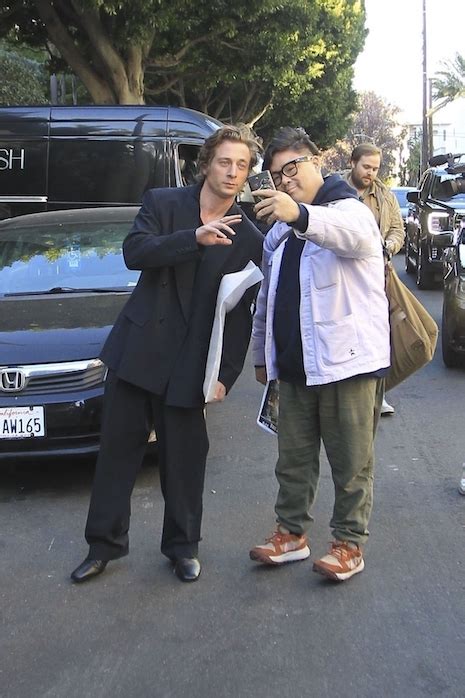 超越马克沃尔伯格杰里米艾伦怀特 Jeremy Allen White 征服卡尔文克莱恩 Calvin Klein 中国啊 时代