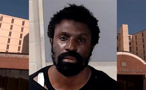 Man Stabs Georgia Deputy Several Times During Intake At County Jail