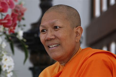 Rebel Female Buddhist Monks Challenge Thailands Religious Status Quo The Japan Times