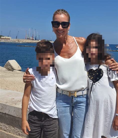 Rosa Caracciolo Wife Of Rocco Siffredi Rrosacoracciolo