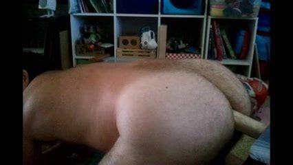 새로운 24인치 딜도 후배위 스타일에 따먹히는 백인 소년 xHamster