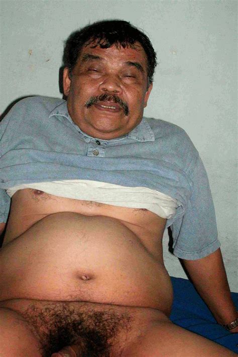 Om Bapak Berkumis Januari