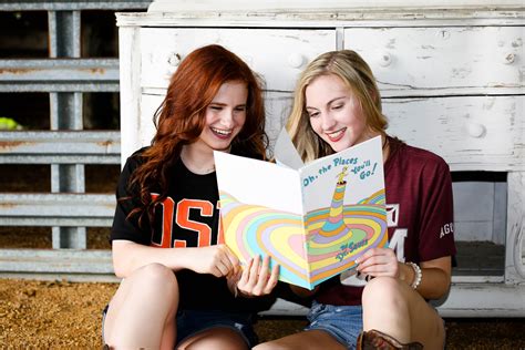 Luscombe Farms Senior Girl Group Photo Session Senior Pictures Photo Sessions Senior Girls